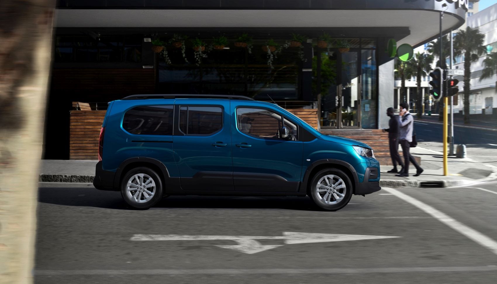 Peugeot Rifter Long e-Rifter 50 kWh (136 Hp)